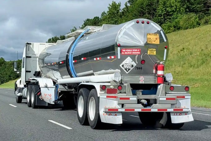 CDL Downgrade Warning: 163K Drivers Must Act Now