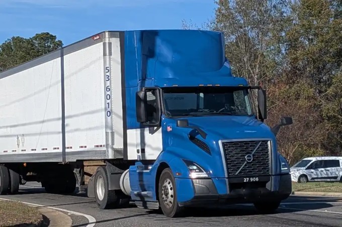 Truck Route OR 229 Shut Down by a Massive Landslide