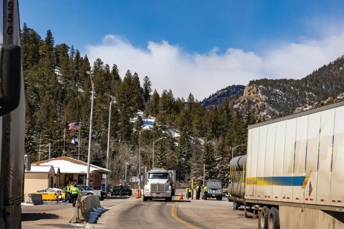 Tennessee Reviews Older CDLs in a New Push for Compliance